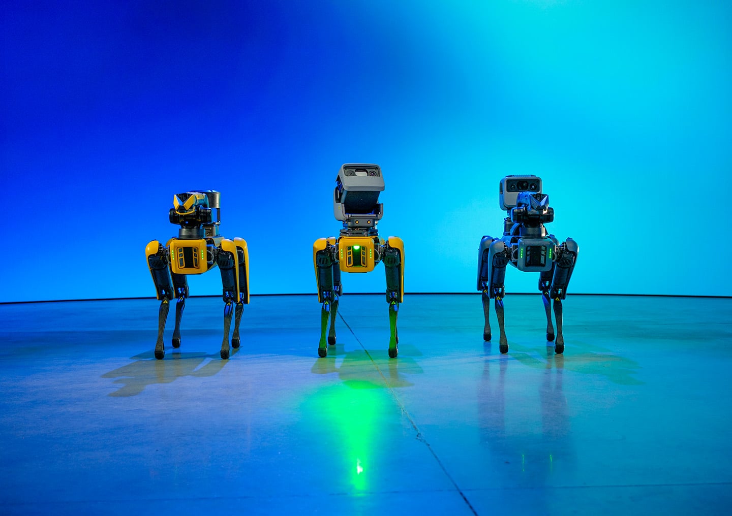 Nhìn Lại Các Ứng Dụng Của Robot Spot Của Boston Dynamics – Smart ...